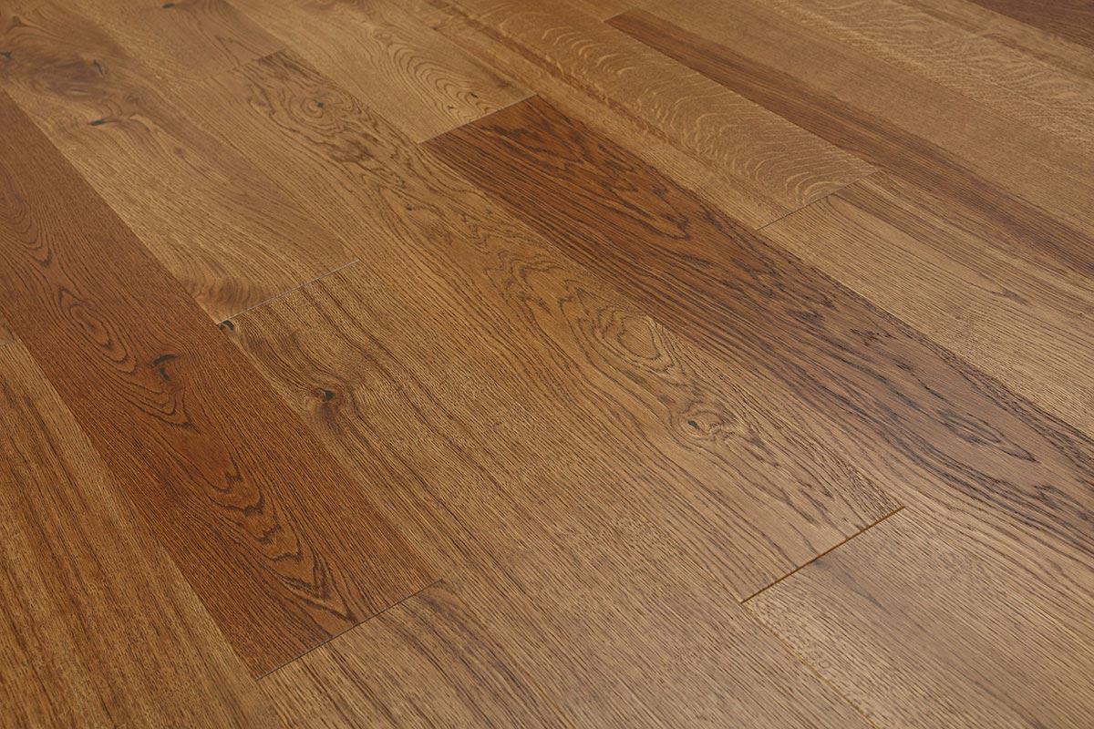 Home Choice Engineered European Nature Oak Flooring 14mm x 180mm Chest